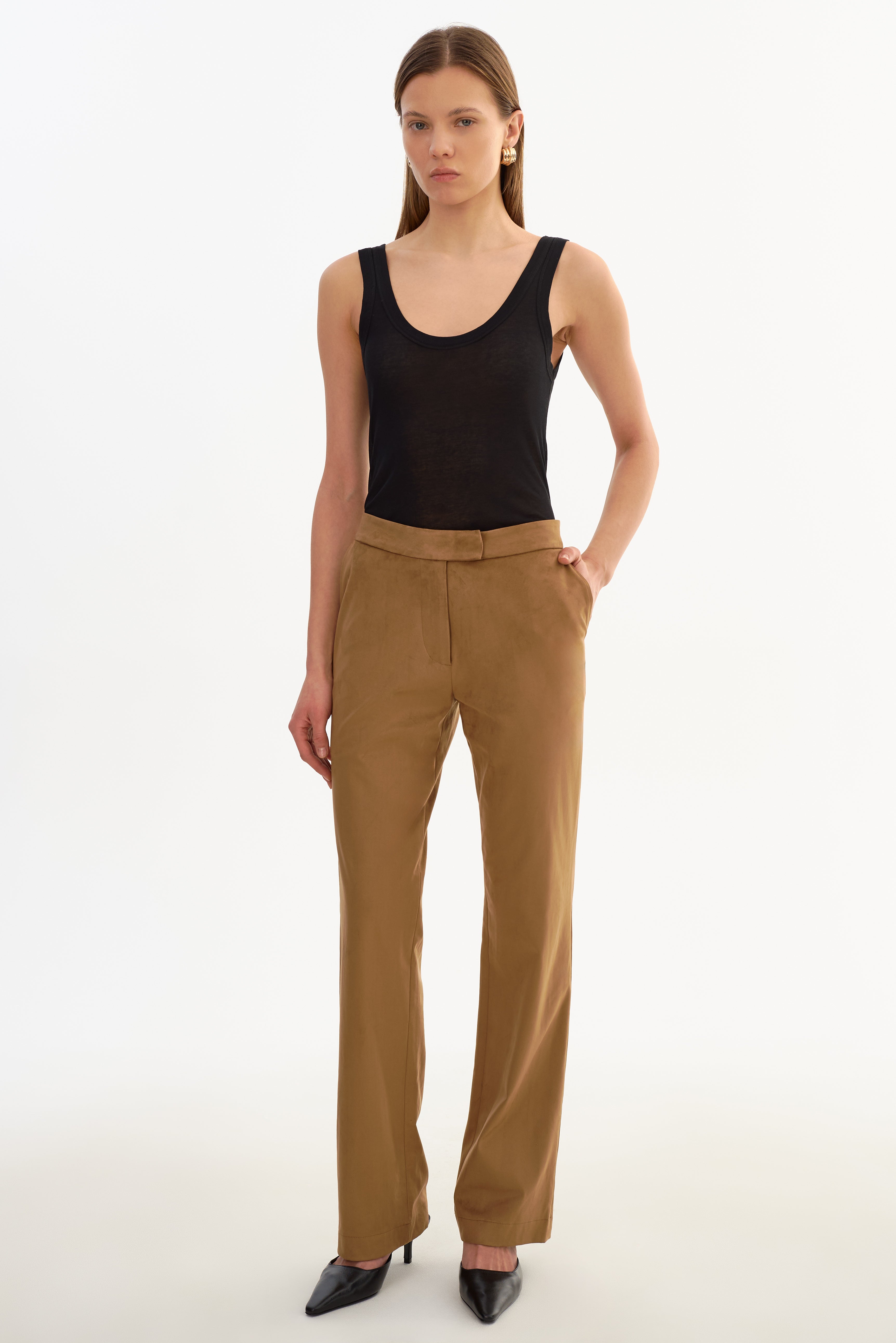 MALACHI | Faux Suede Pants – LAMARQUE